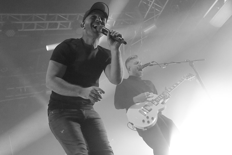 Klassentreffen der Gefühle: FDTF in der Arena | skug MUSIKKULTUR